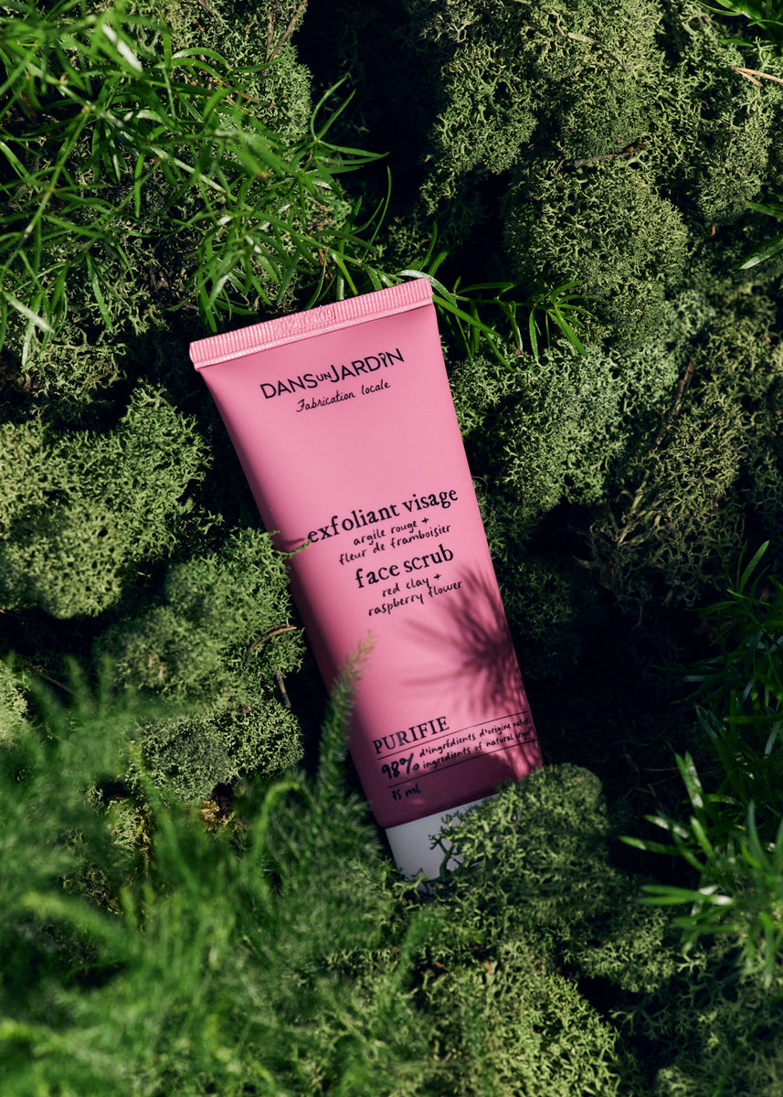 Face Exfoliant - Red Clay + Raspberry Flower